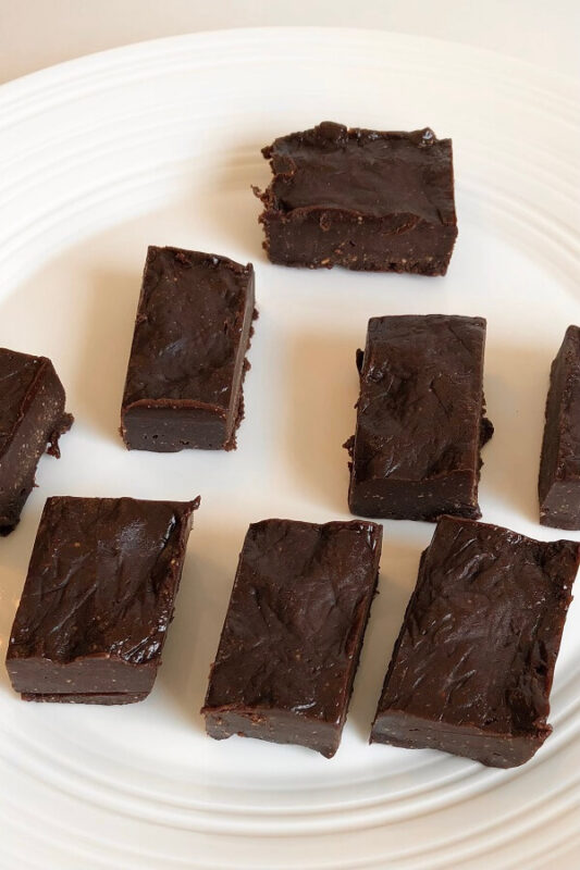 Freezer Fudge (An Easy and Delicious Chocolate Treat) - A Sweet Alternative