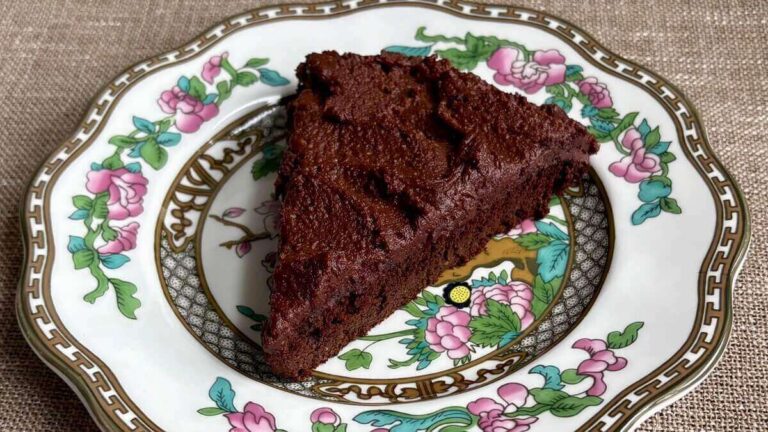 Monk Fruit Frosting (Low-Carb Recipe) - A Sweet Alternative